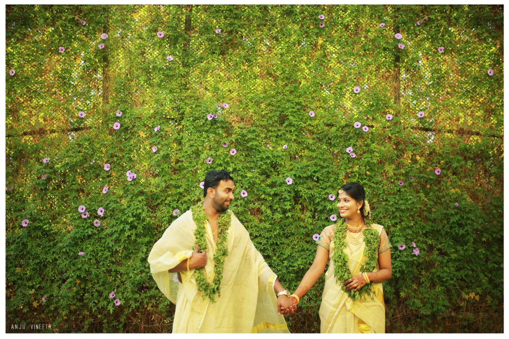 Guruvayoor temple marriage - Top Candid Wedding Photography & Photographers